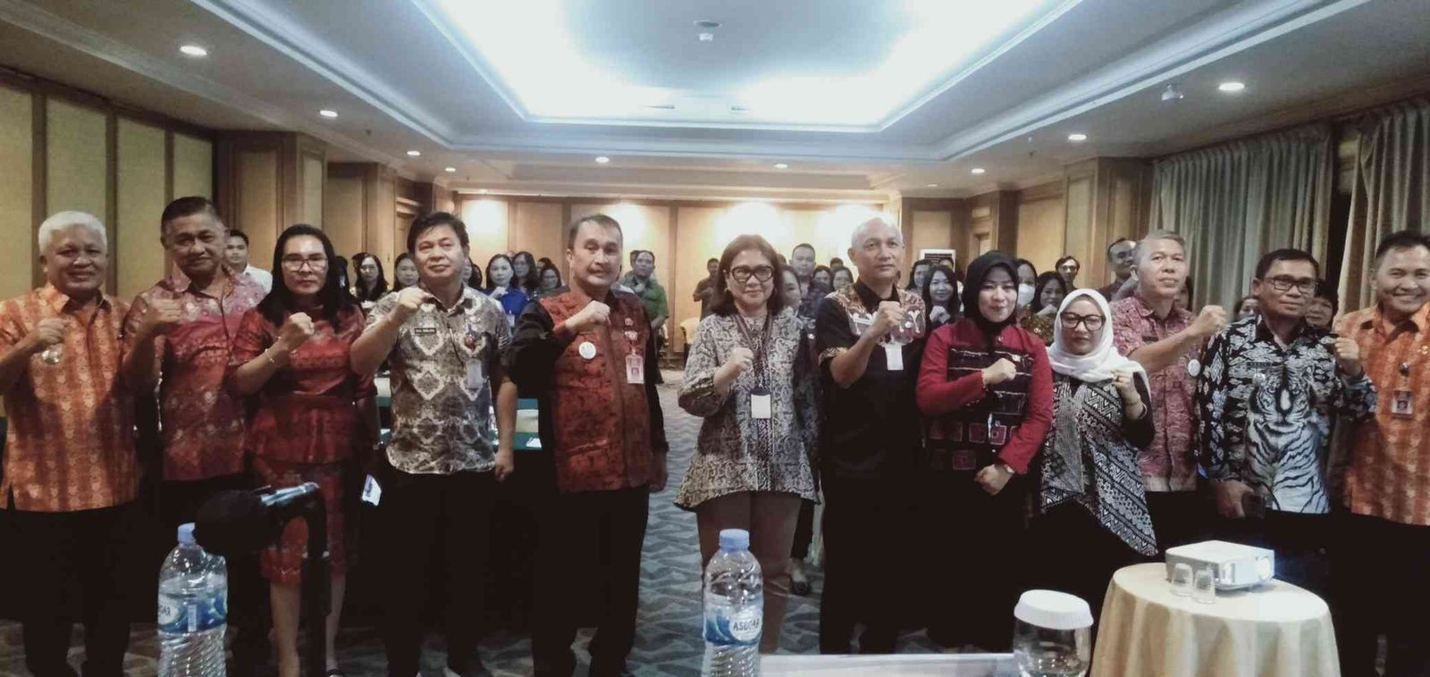 Tata Pemerintahan Kota Manado Menggelar Bimbingan Teknis (Bimtek) dan Evaluasi Capaian Indikator ...